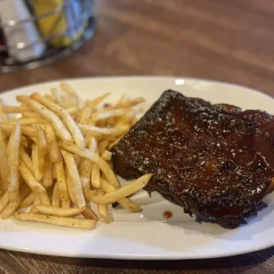 Boonedocks Pub & Grub