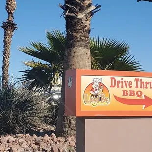 Lloyd B's Drive Thru BBQ